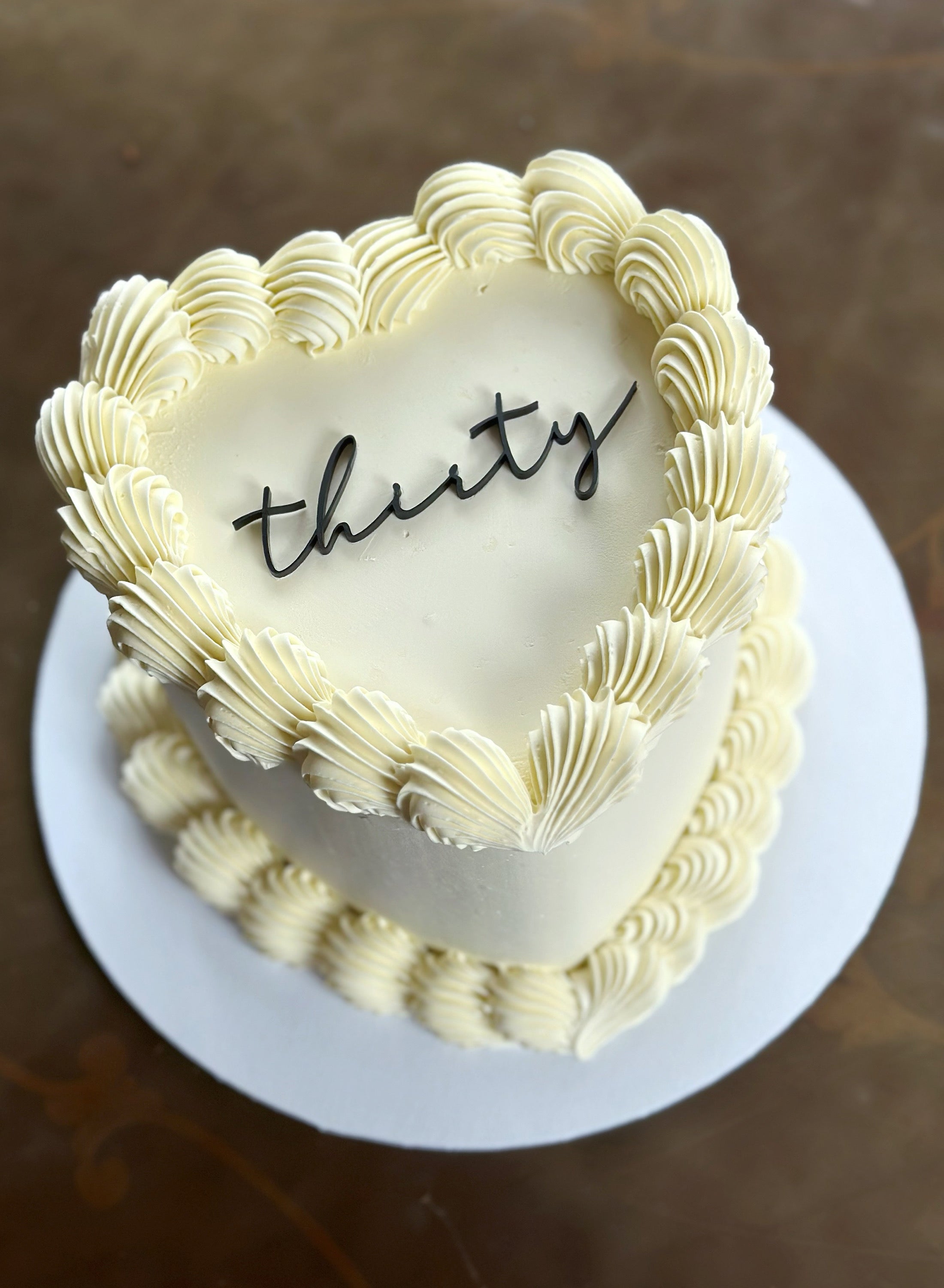 Retro Heart – Bakes by Steph